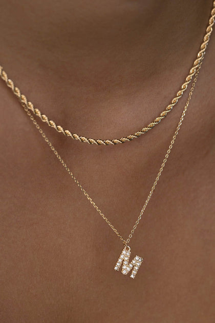 Timi Of Sweden - Twisted Chain Necklace - Smykker – Nour Butikken